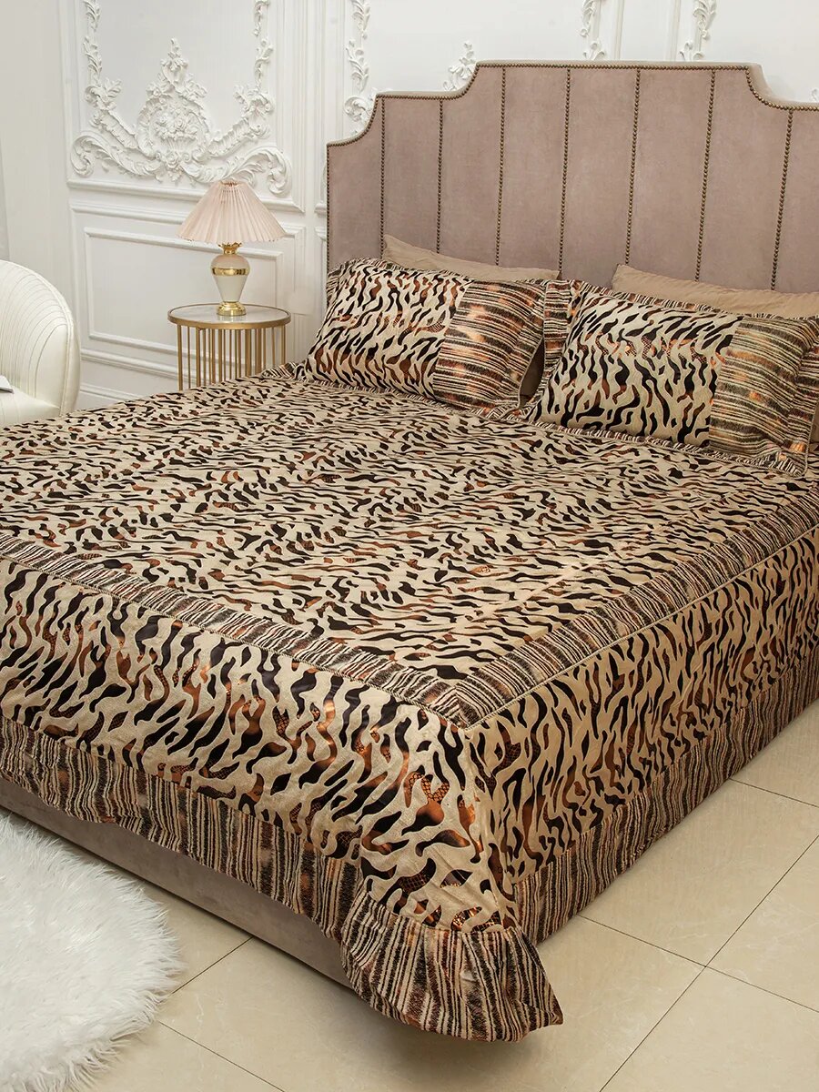 Покрывало на кровать 240х260 и 2 наволочки 50х70 Велюр