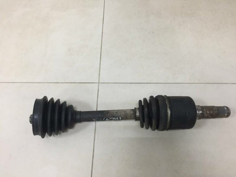 Привод передний левый Kia Sorento BL, JC 2002-2009 кат.номер: 495013E111