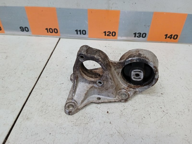 Б/У подушка двигателя, Иран Ходро Саманд Опора двигателя Iran Khodro Samand 2006 Прав. 241874 Iran Khodro арт. 18102017