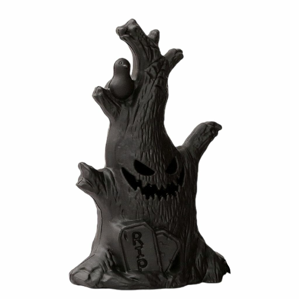 Призрачное Дерево с Тыквенным Фонарем на Хэллоуин-1