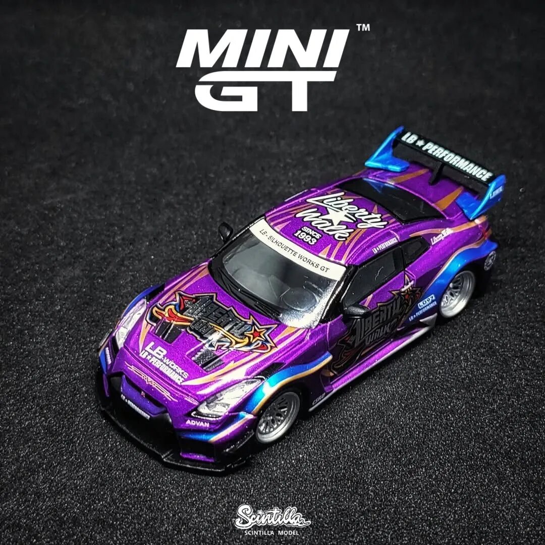 Масштабная модель автомобиля MINI GT 1/64 #245 LB-Silhouette WORKS GT NISSAN 35GT-RR Ver.1 литая модель Alloy Car Model Collection Gift