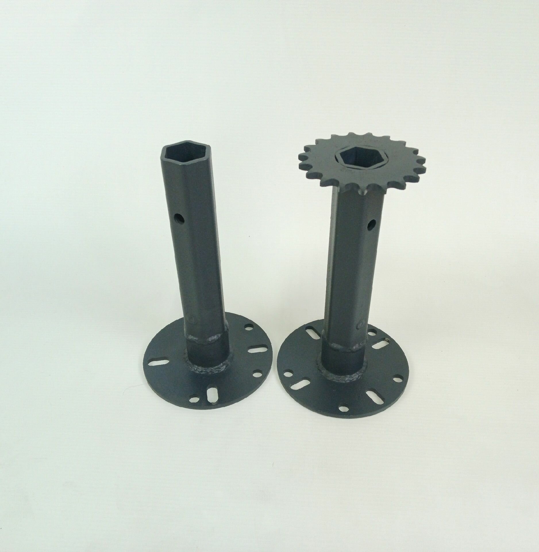 Удлинитель оси шестигранник-32мм со звездочкой на мотоблок (пара)