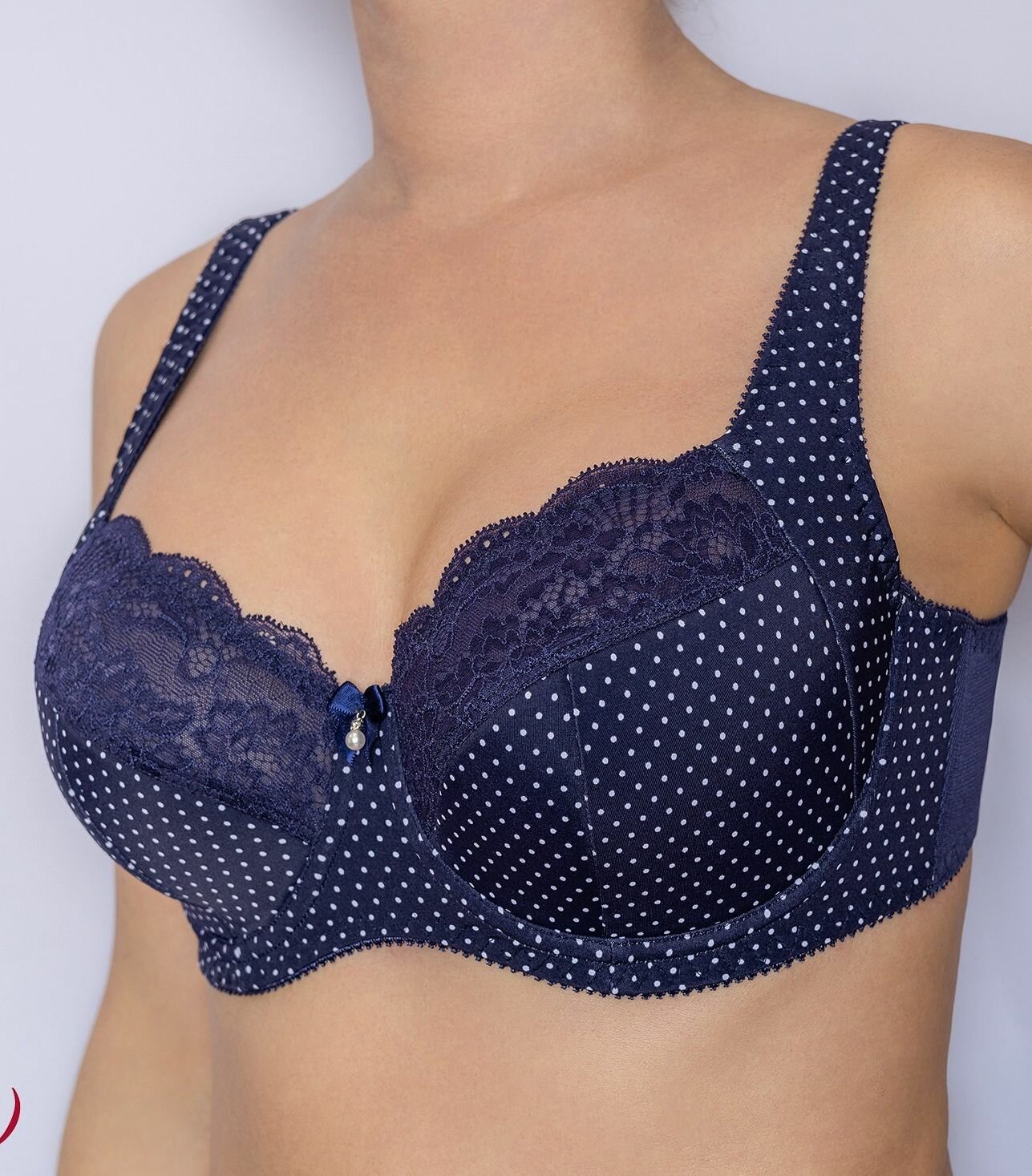 Бюстгальтер-невидимка