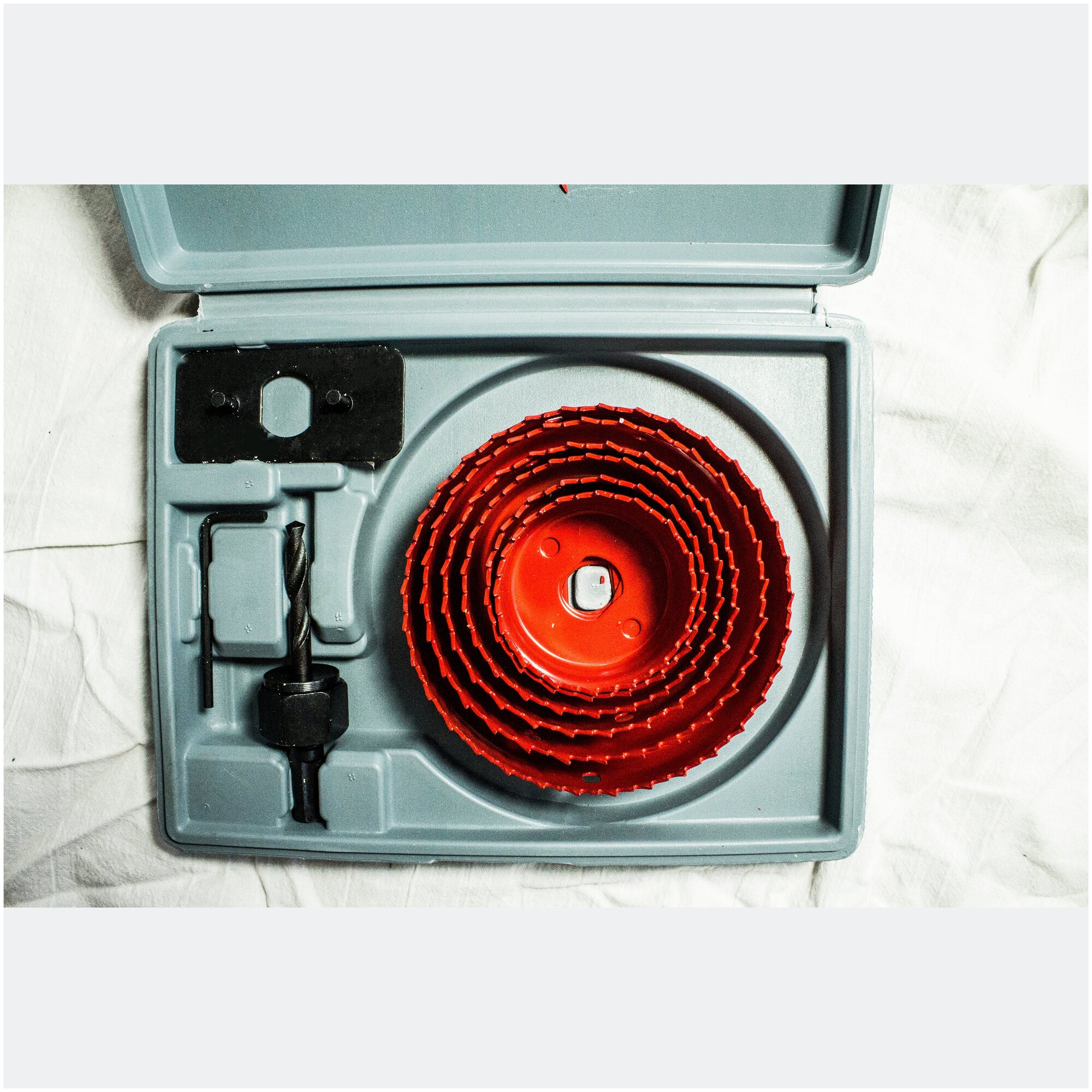 Набор коронок "888" закаленных по дереву 5 штук (51,57,67,76,89,102мм)