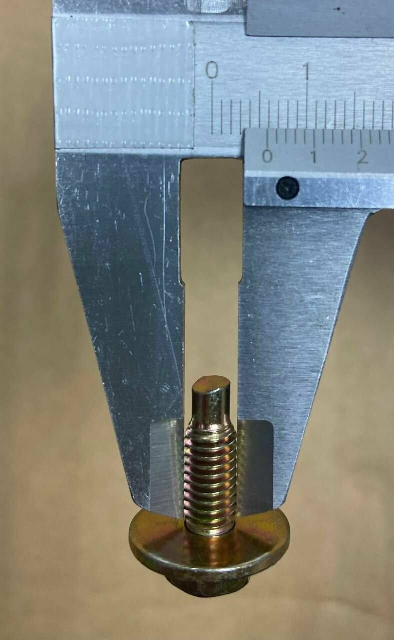 Болт крепления фары Toyota 90109-C0019, 90109C0019. 10шт