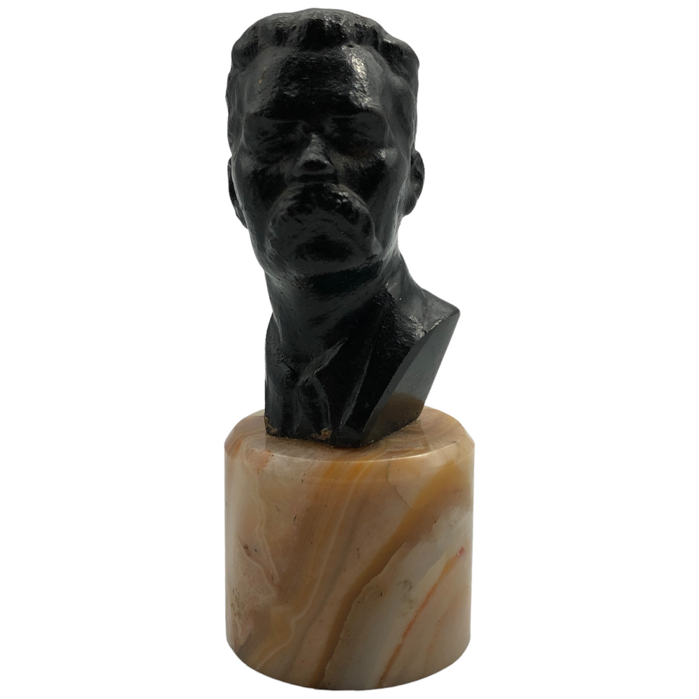 Чугунный бюст, Максим Горький на постаменте из оникса, 1960-1970 гг, СССР