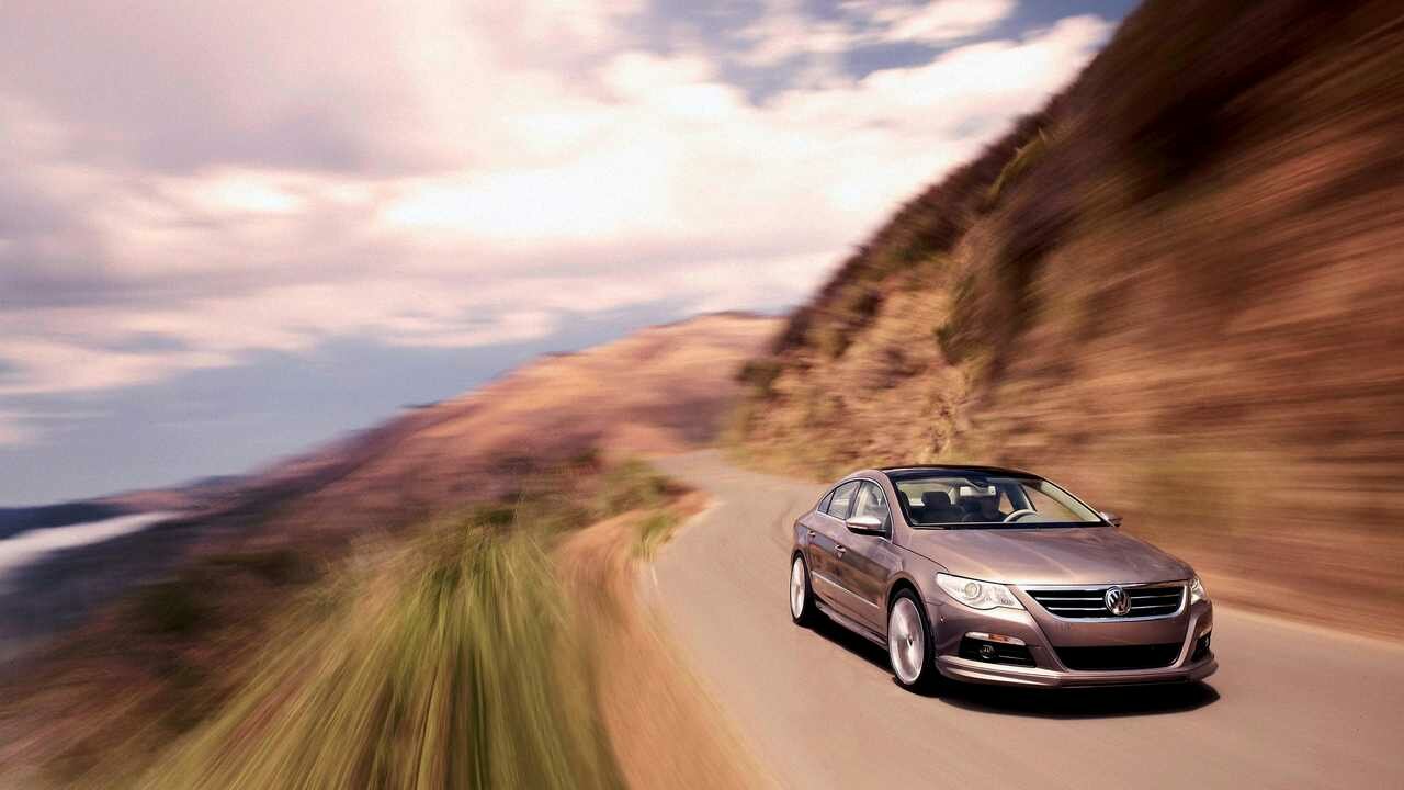 Картина на холсте 110x60 LinxOne "Автомобиль Фольксваген машина" интерьерная для дома / на стену / на кухню / с подрамником