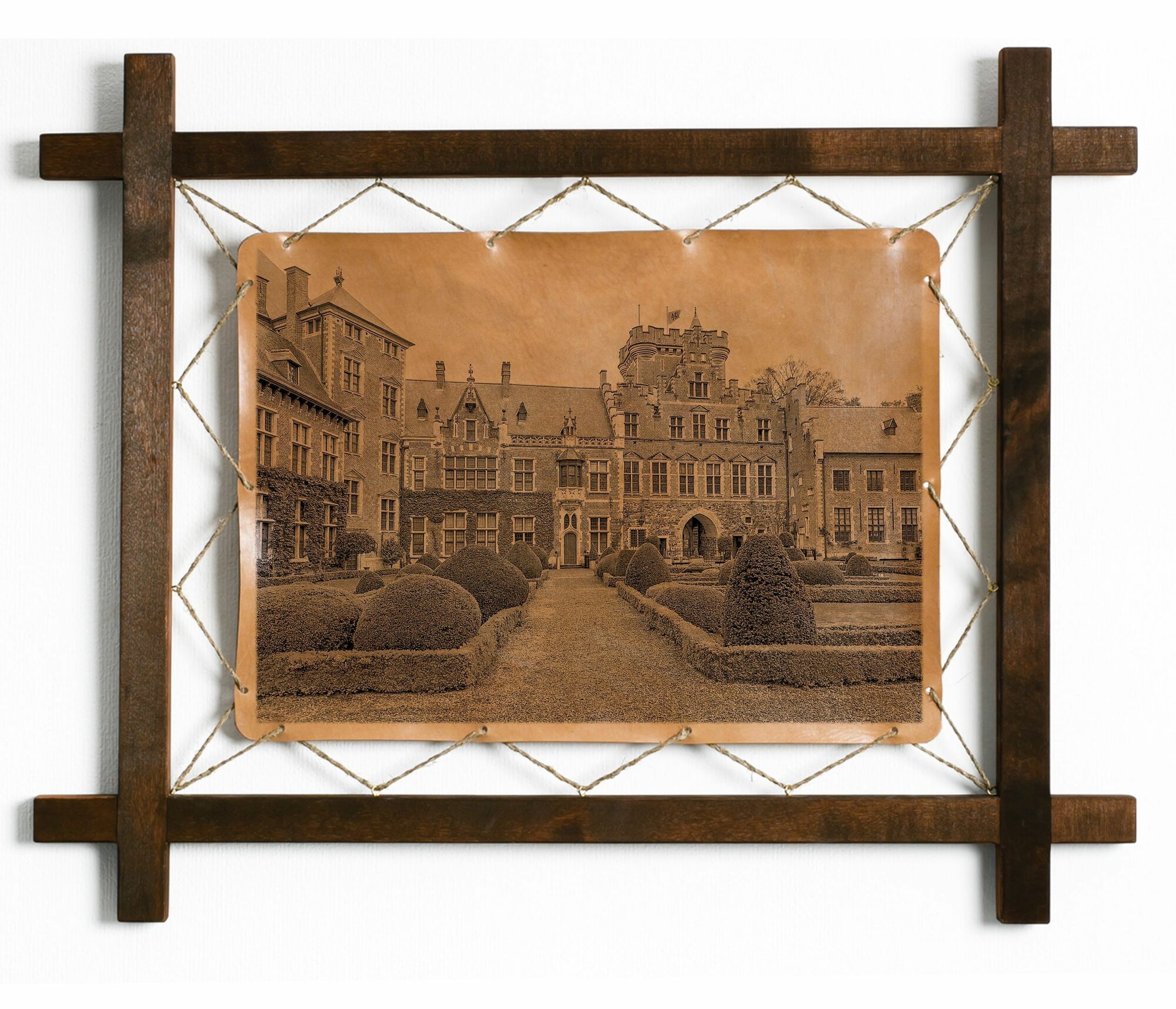 Картина интерьерная из кожи "Замок Гаасбек, Бельгия", BoomGift