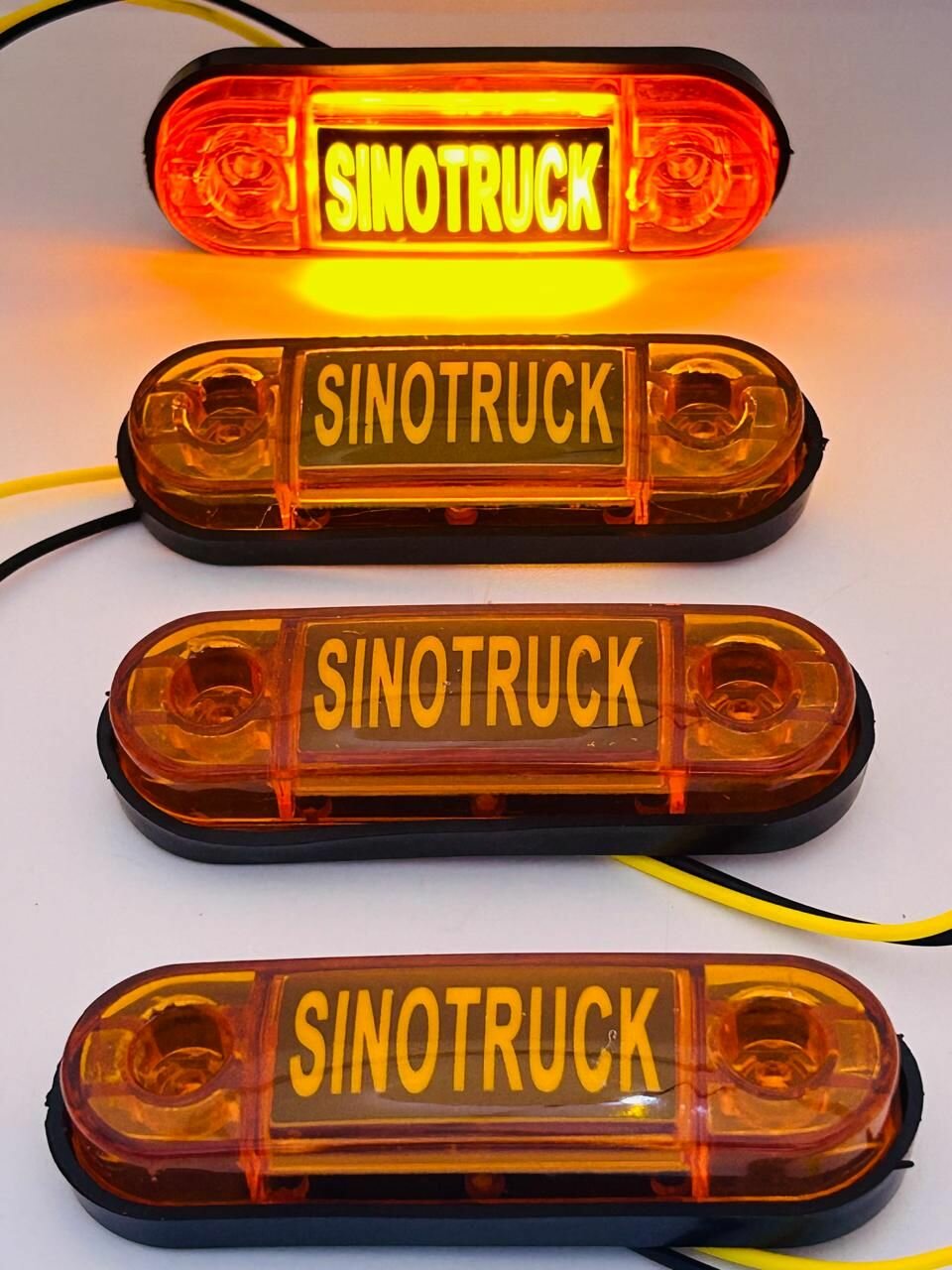 Указатель габаритов Sinotruck Желтый 12-24V LED 4 шт