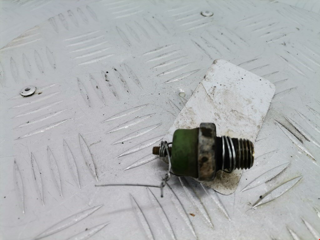 Датчик давления масла Ford Focus 1 98FB9278AA арт. 1620609