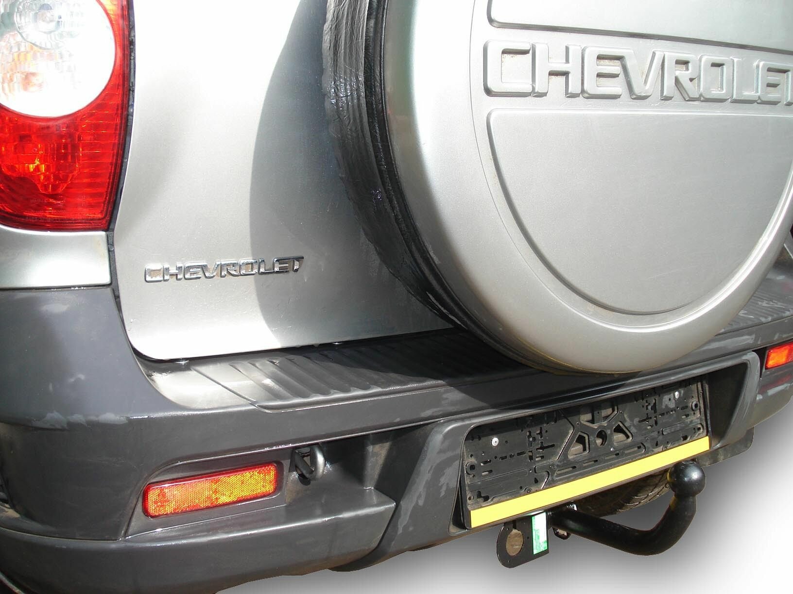 Фаркоп(прицепное) Tavials (со съемным шаром) для 2123 NEW (BERTONE) / NIVA TRAVEL(паспорт и сертификат в комплекте)(без электрики)T-VAZ-18A