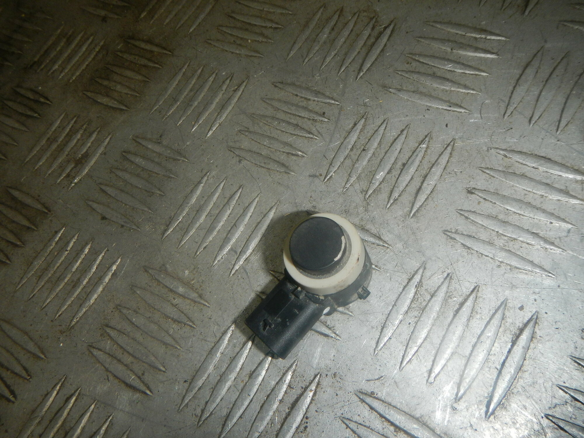 Б/У Датчик парковки, Haval (Хавейл)-DARGO (22-) Haval DARGO (22-) Царапины 565534 HAVAL арт. 3603210XKZ4JA