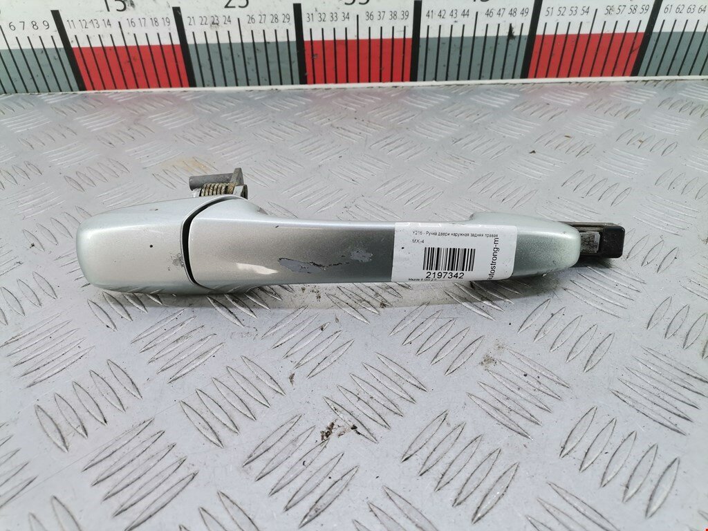 Ручка двери наружная задняя правая Mazda 6 GG GJ6A72410J арт. 2197342