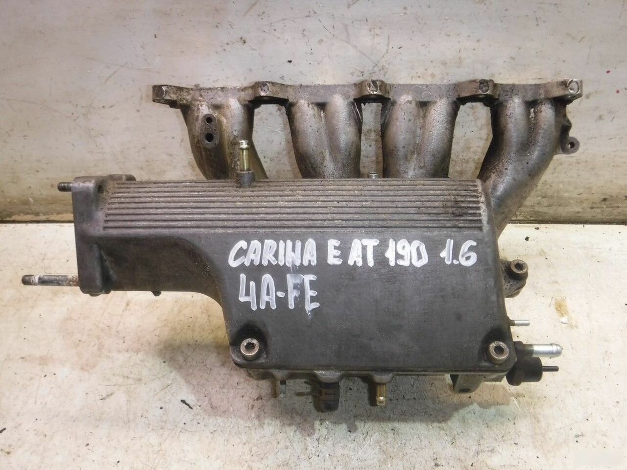 Коллектор впускной Toyota Carina E I (1992—1998) 1710116190 1710915010