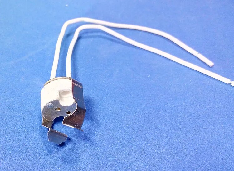 Керамическое основание MR16 G5.3 с зажимом