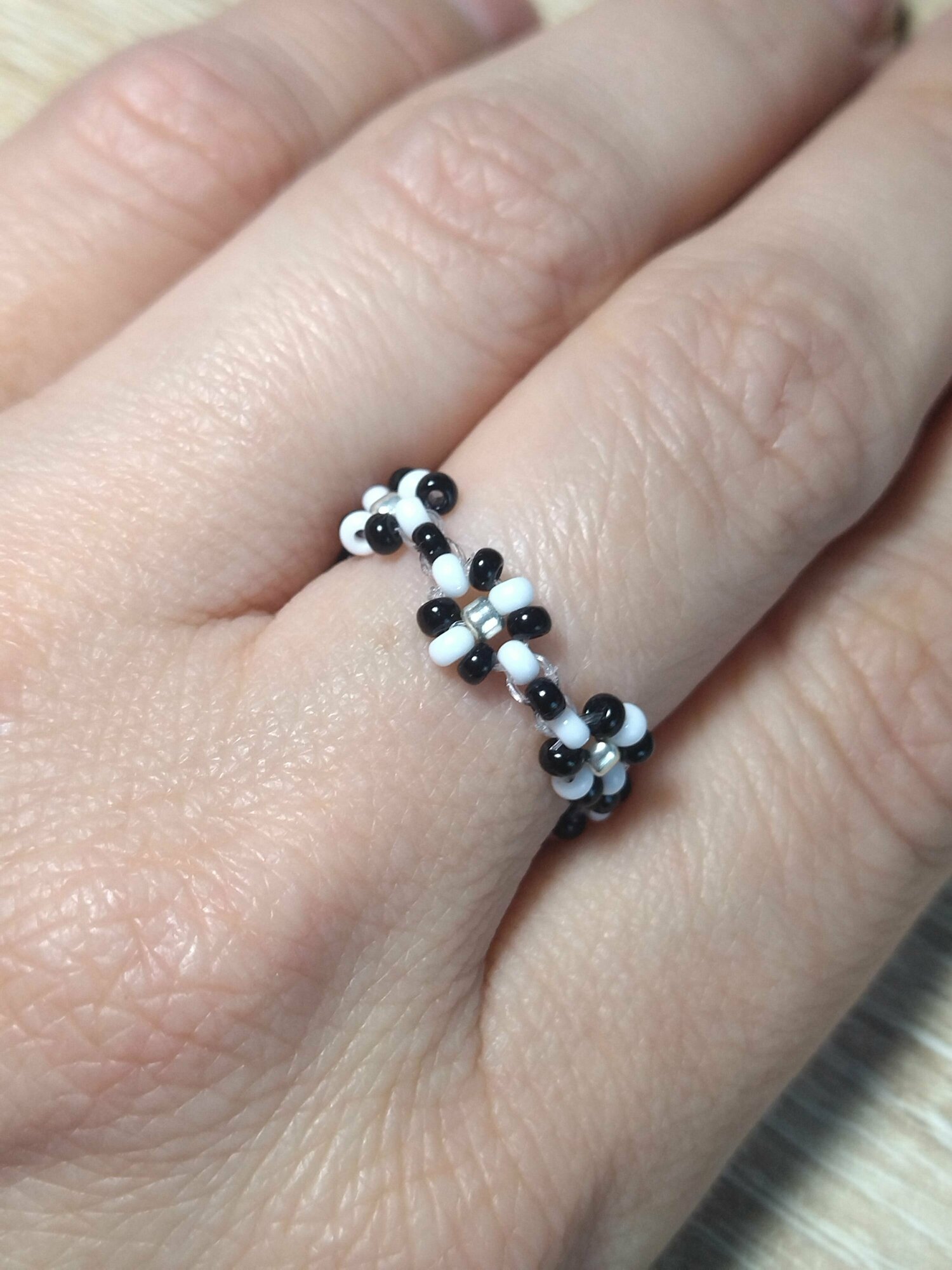 Кольцо плетеное, бисер, стекло