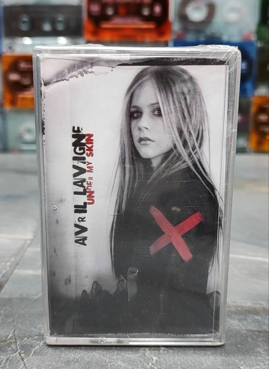 Avril Lavigne Under My Skin, Кассета, аудиокассета (МС), 2004, оригинал