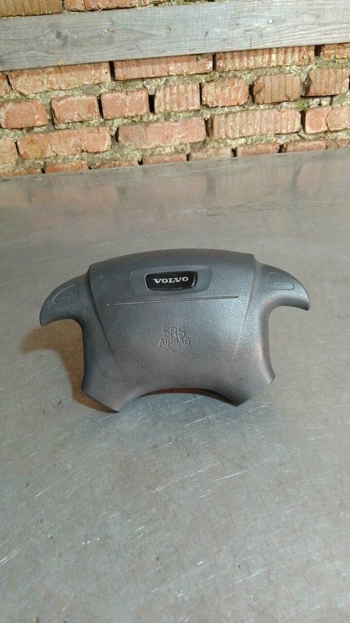 AirBag водительская Volvo S70 (1996 - 2000) 9206137