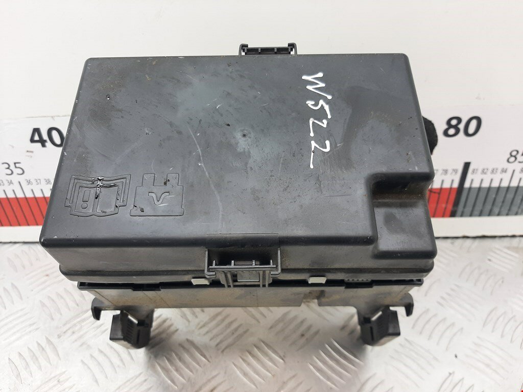 Блок предохранителей Ford Transit 5 6C1T14A067AA арт. 2031656