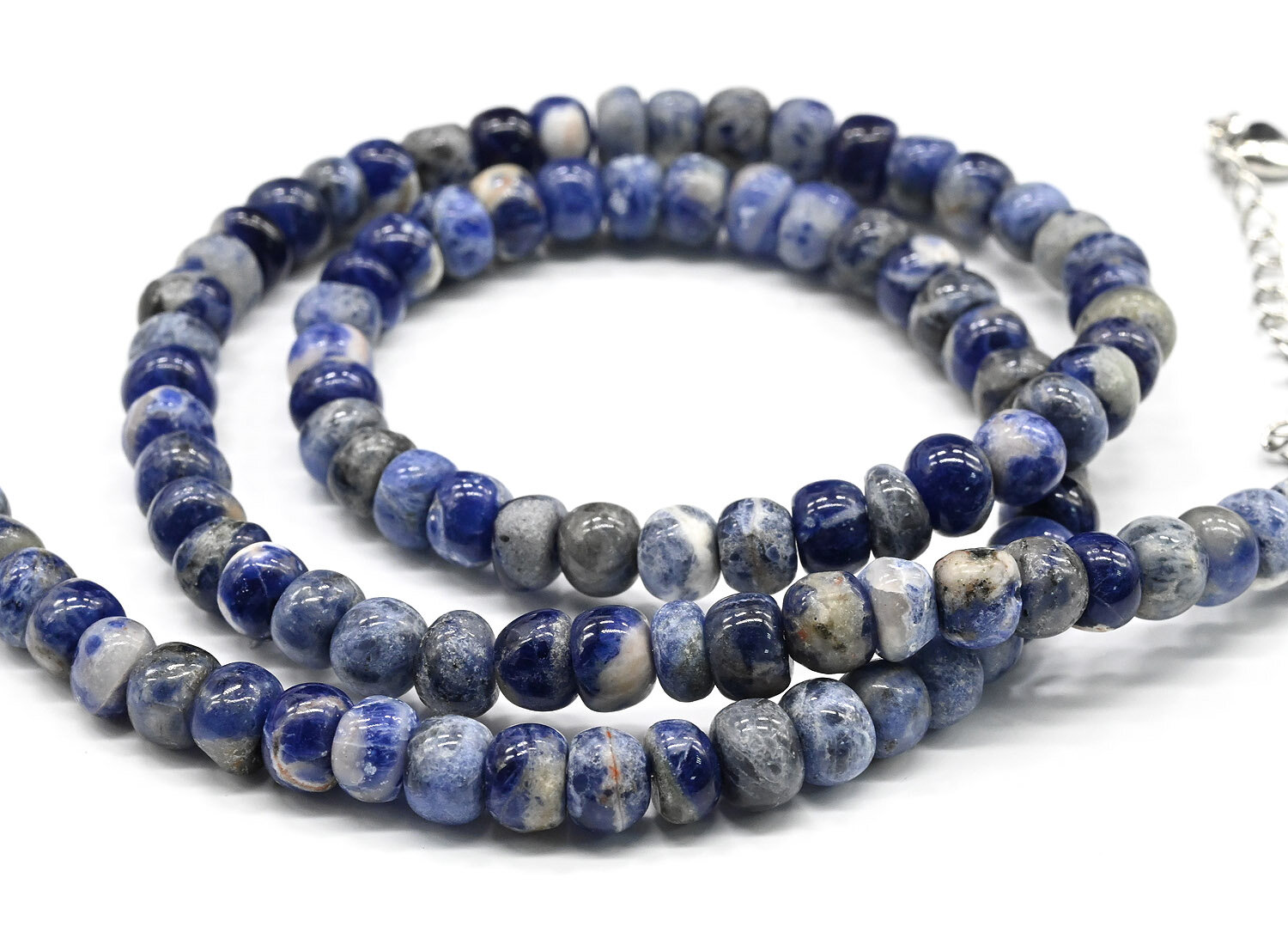 Бусы, содалит