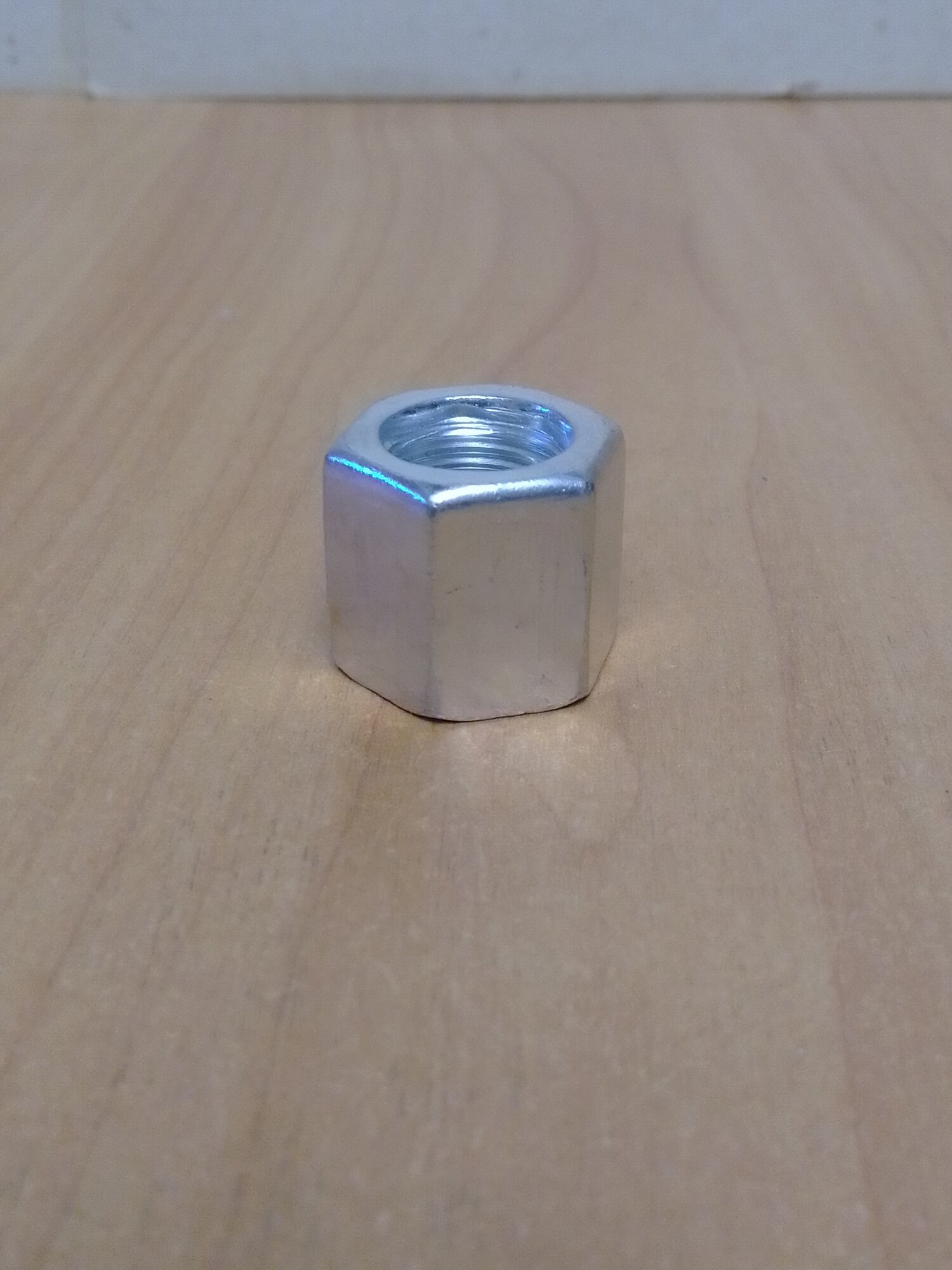 292873-п29 Гайка стремянки М16х1,5 для автомобилей Газель, ГАЗ, ЗИЛ, МАЗ. Высота 21.5 мм. Россия, Белзан.