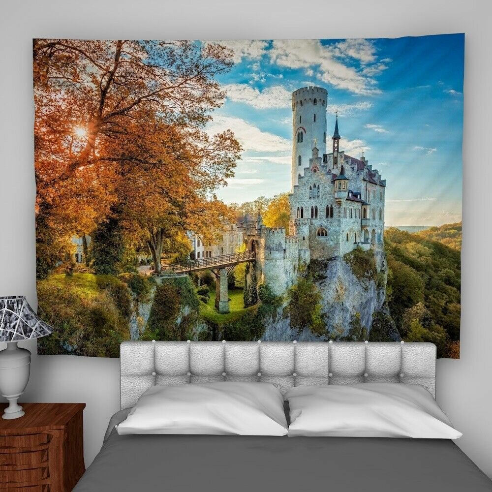 Гобелен Дом со спальней в горном замке -kpa