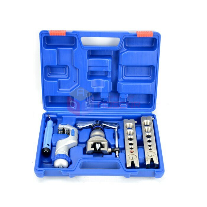 Набор для развальцовки труб с труборезом