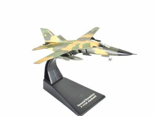 Самолет General Dynamics F-111A "Aardvark" USAF 1967, масштабная модель коллекционная