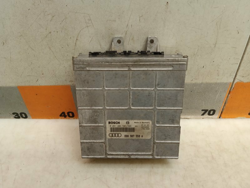 Б/У Блок управления ДВС, мозги Блок управления двигателем Audi A4 1997 B5 359149 VAG арт. 8D0907558A