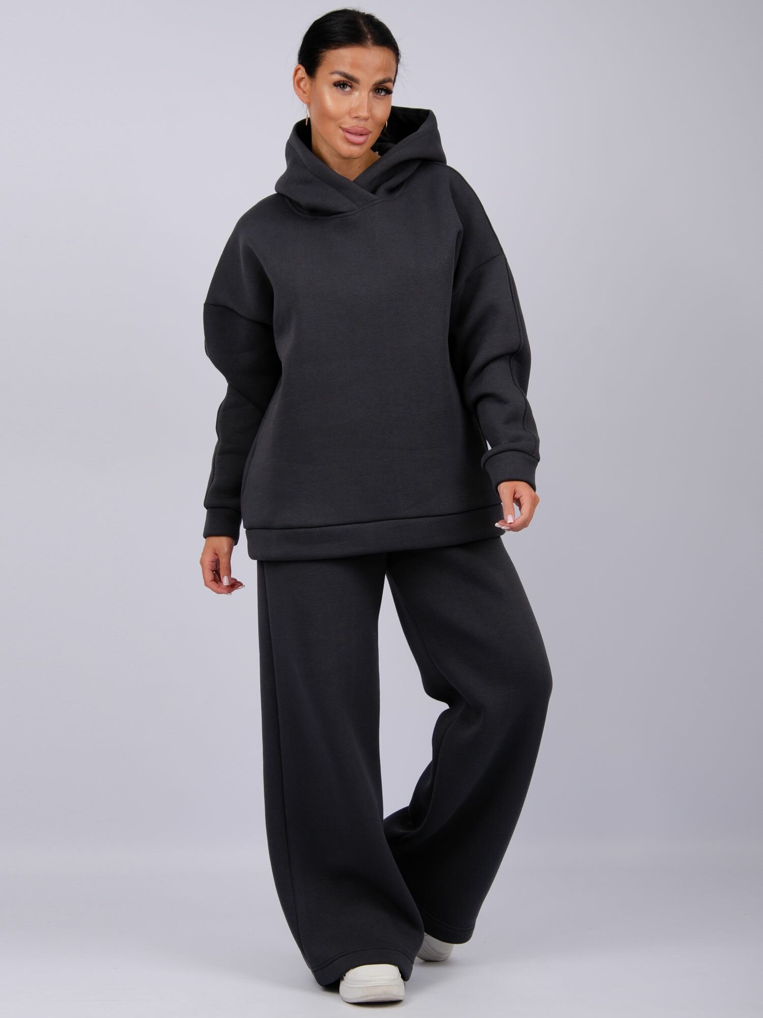 Костюм спортивный