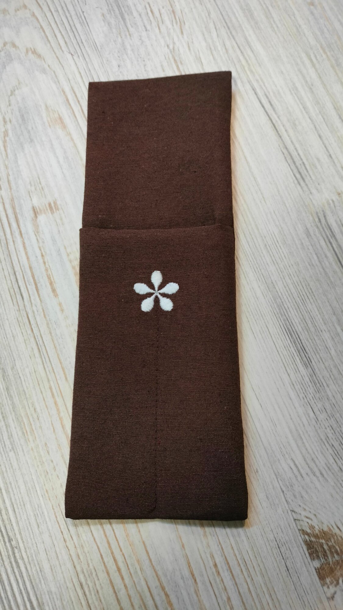 Куверты конверты для столовых приборов 4 штуки.