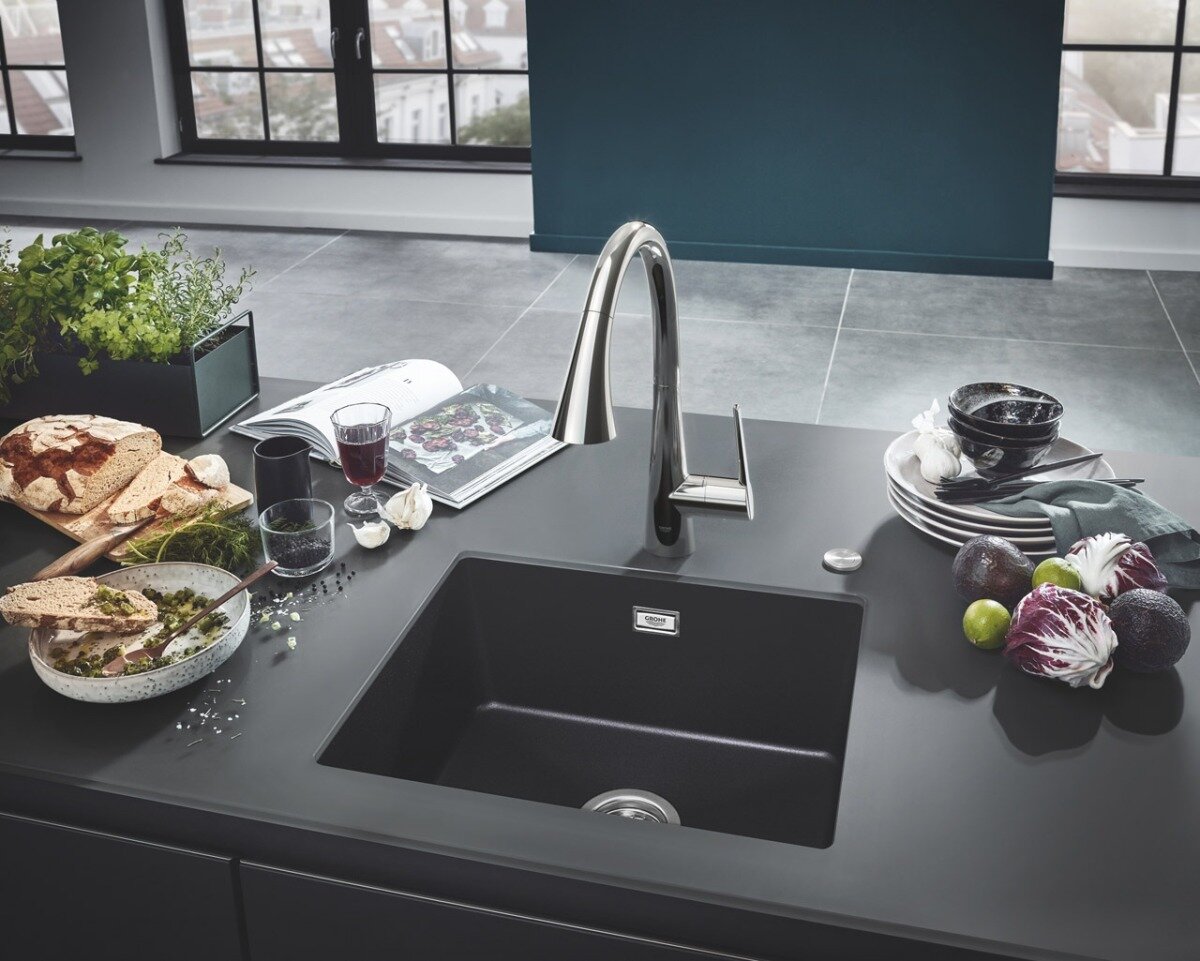 Смеситель для кухни GROHE Zedra New 32294002 с выдвижной лейкой хром