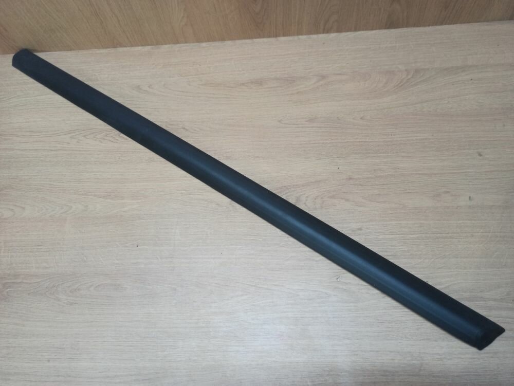 Молдинг передней правой двери Audi A3 8L 8L4853960 8L4853960