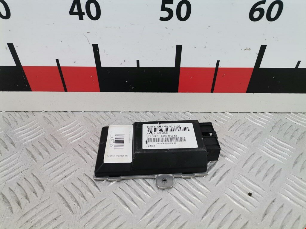 Блок управления рулевой колонкой BMW 7-Series (E65/E66) 32306788716 арт. 1917925