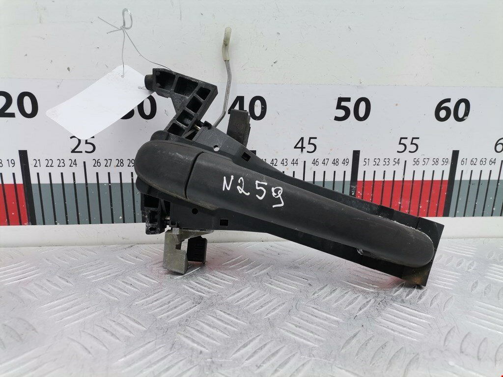 Ручка двери наружная задняя правая Mercedes A-Class (W168) A1687660001 арт. 1976819