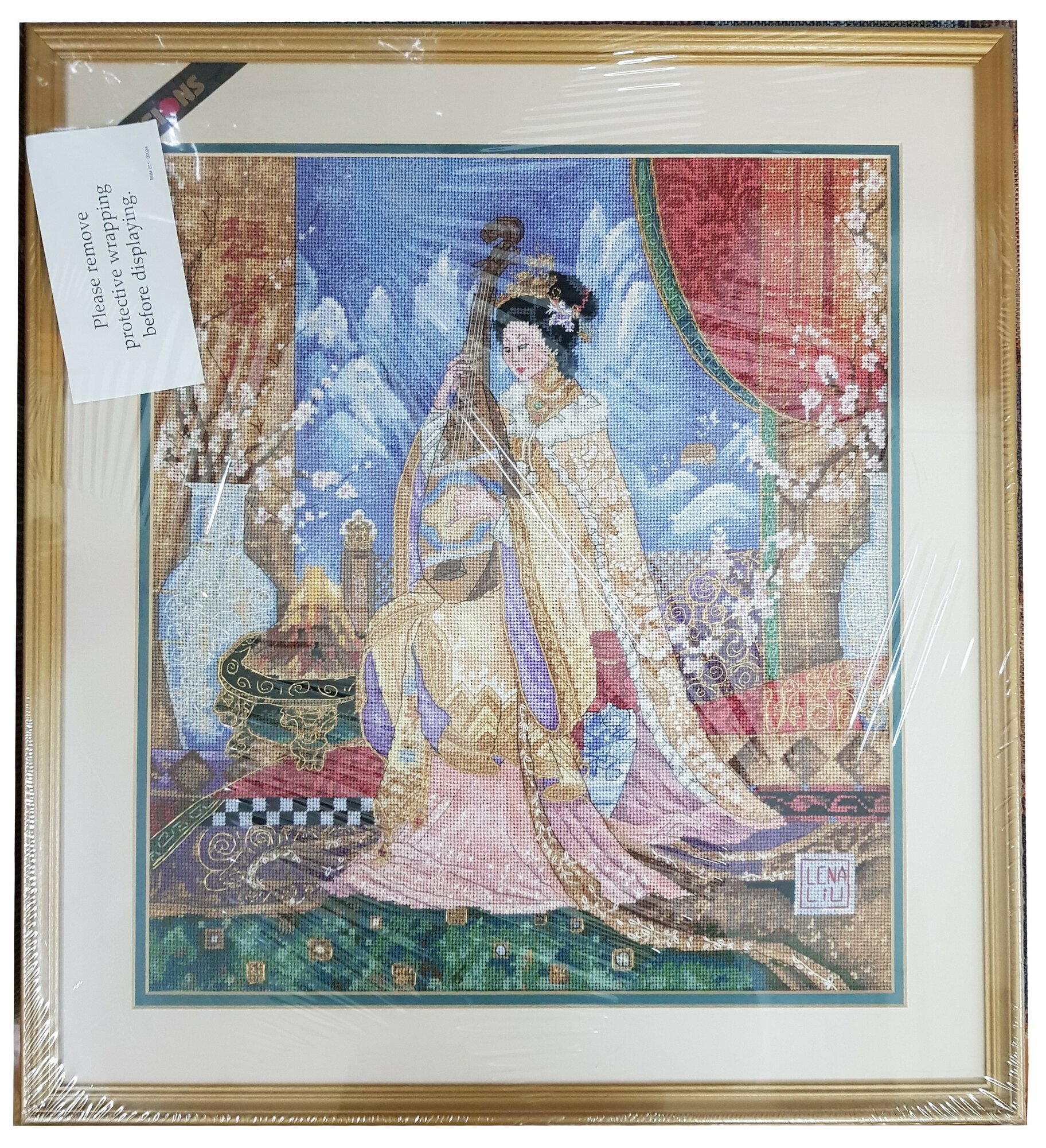 Готовая вышитая картина, оформленная в багет с двойным паспарту: Домашний очаг M_20010