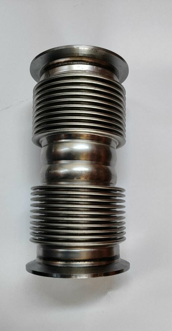 Металлорукав а/м КАМАЗ-6520 L292mm, D120mm под хомут D151mm (аналог 000.4859.244.000) 6520-1203012-02