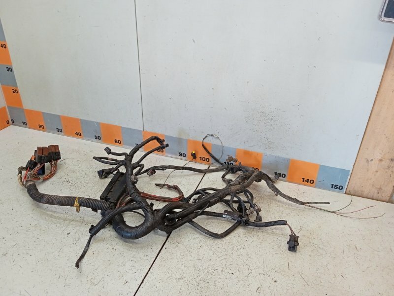 Б/У 1.6 K4M, Ниссан Альмера G15 Проводка двигателя коса Nissan Almera 2014 G15 255989 NISSAN арт. 240104AA0A