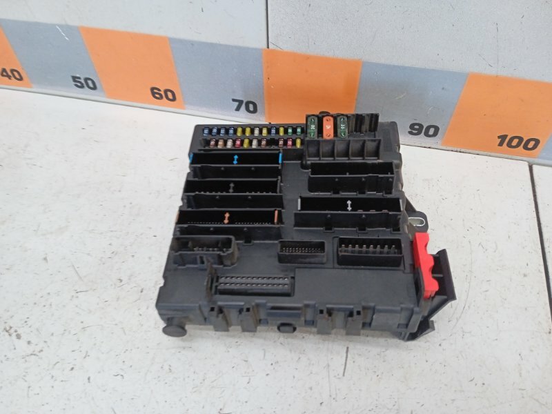 Б/У Опель Вектра Ц Блок предохранителей Opel Vectra C, 68 236778 OPEL арт. 13189921