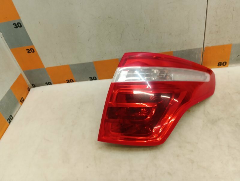 Б/У Оригинал Фонарь задний правый Citroen C4 Picasso 2008 357937 Peugeot-Citroen арт. 6351CA