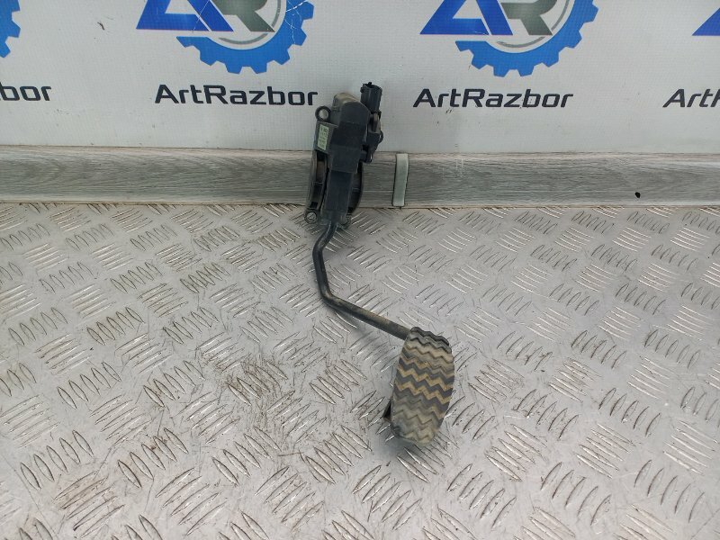 Б/У Педаль газа Fiat Albea / Фиат Альбеа 1.4 350A1000 77Л.С 2007