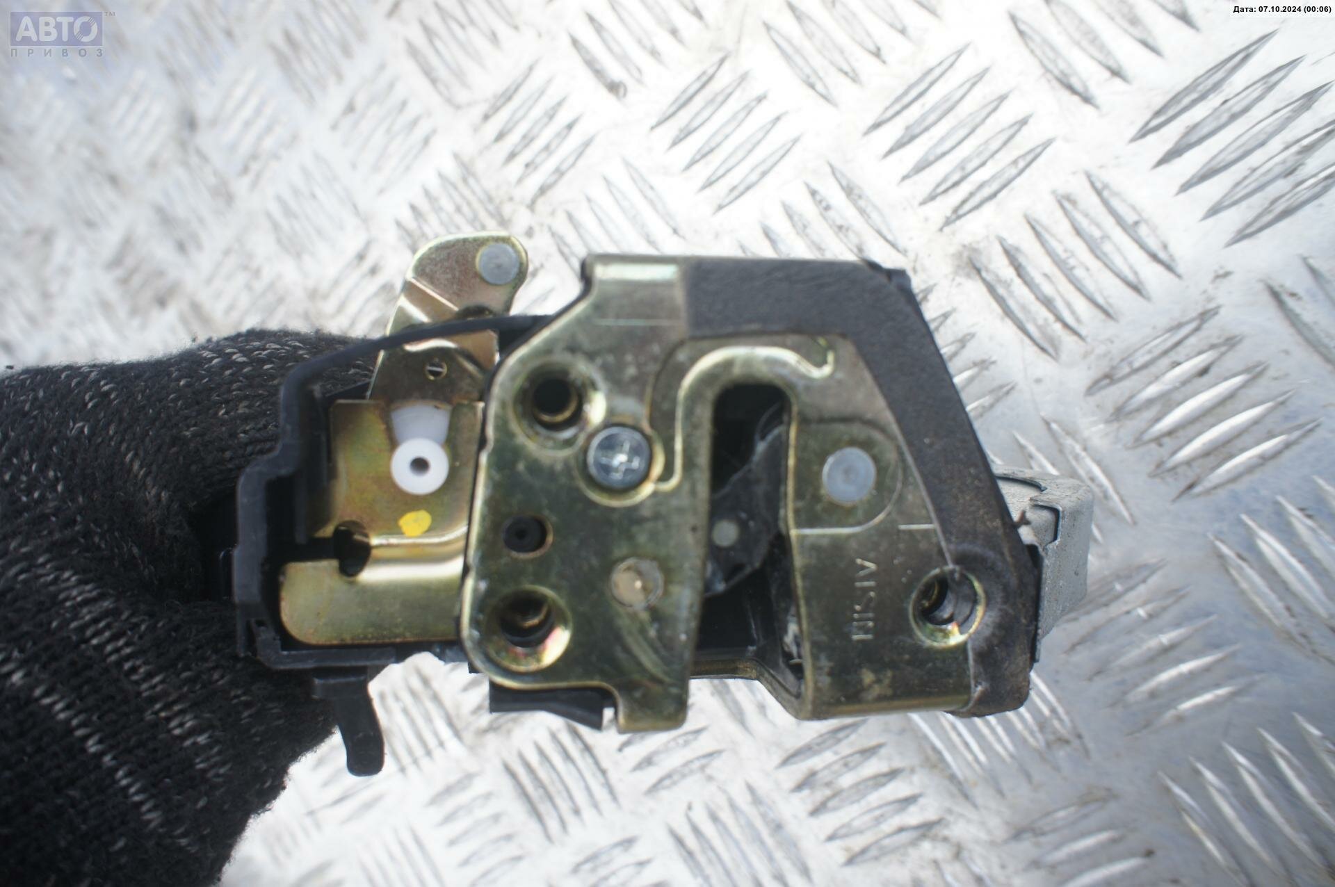 Ограничитель открывания двери передней Toyota Avensis (2003-2008)