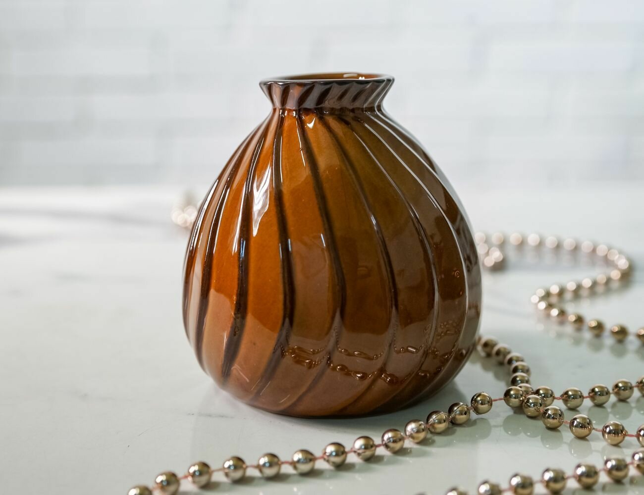 Фарфоровая ваза восточные мотивы, светло-коричневая, 11 см, Boltze 2014726/9709285