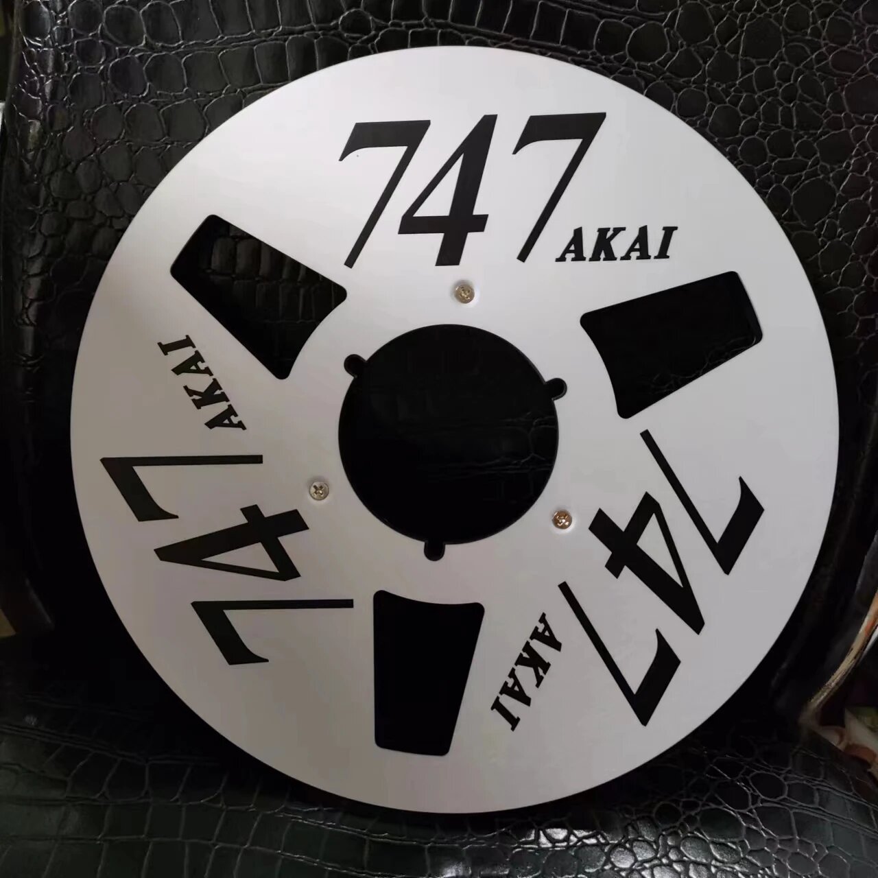 Аксессуары для катушечных магнитофонов AKAI