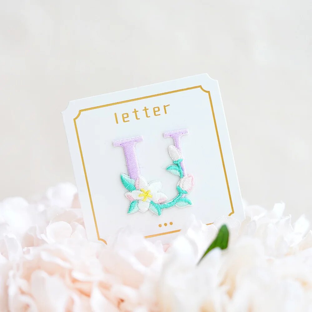 Набор самоклеящихся вышитых букв DUTRIEUX Patch U