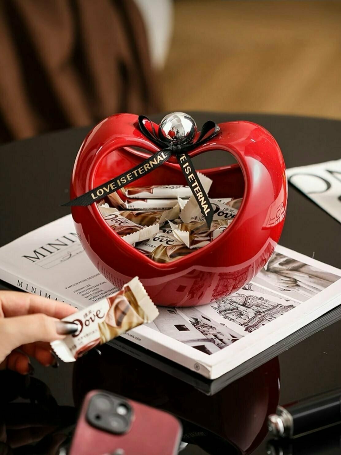 Конфетница, диаметр 17 см，Наша изысканная керамическая конфетница превратит ваше застолье в феерию