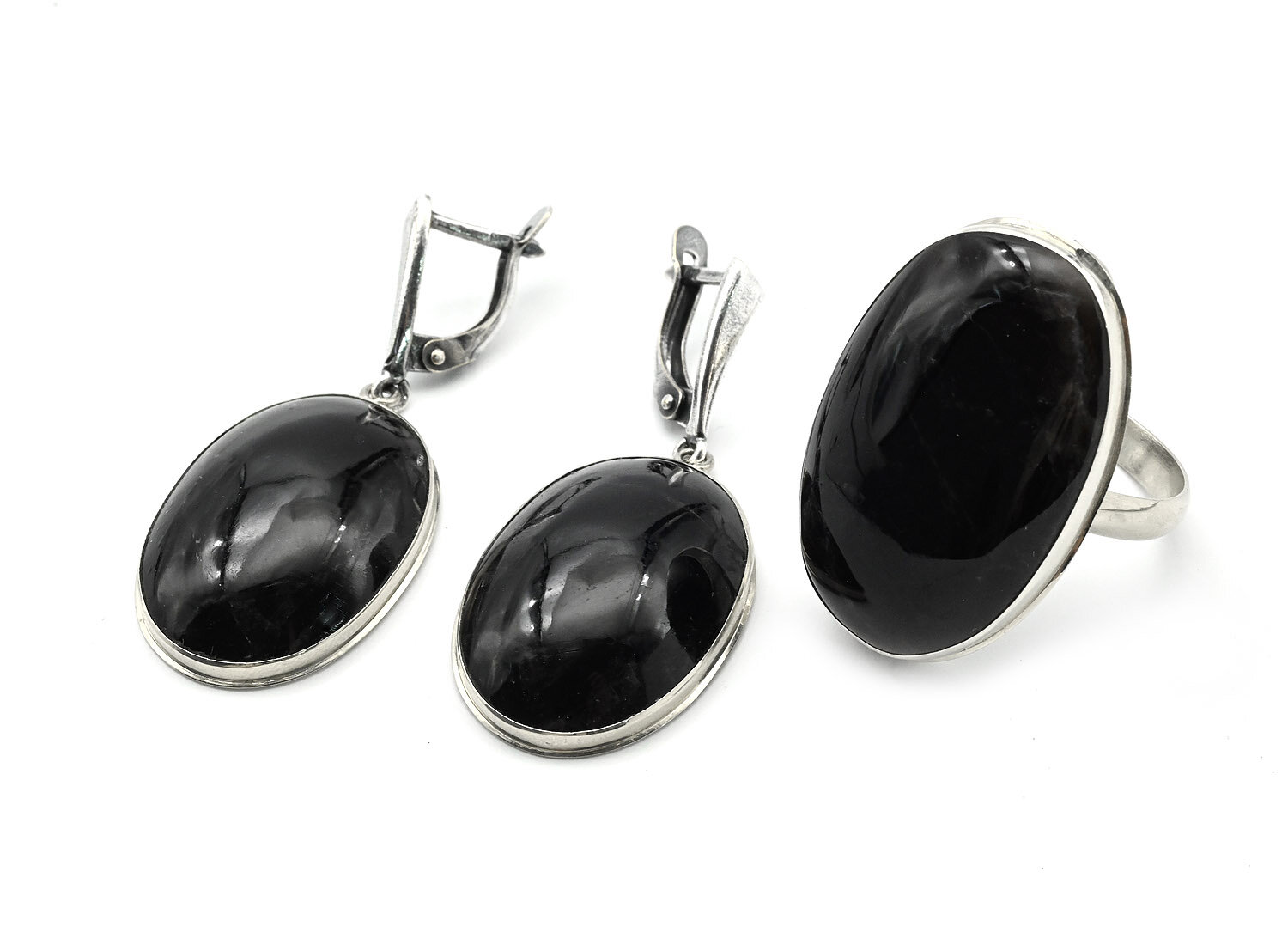 Комплект бижутерии: серьги, кольцо, морион