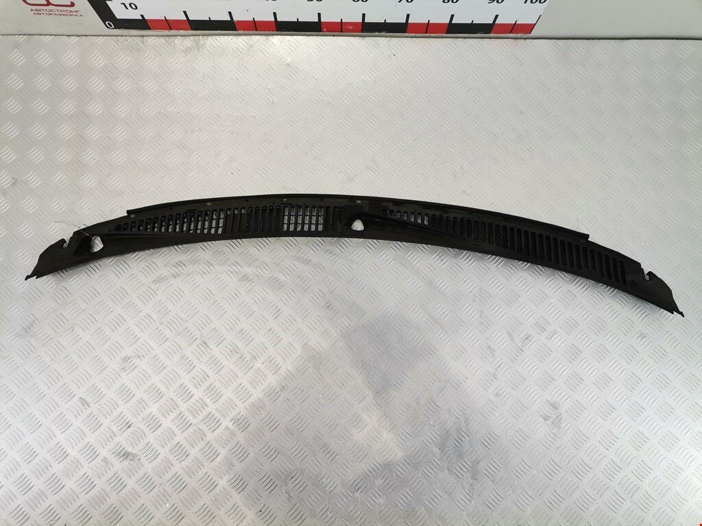 Дождевик (жабо) Suzuki Ignis 1 7233180G10 арт. 1430338