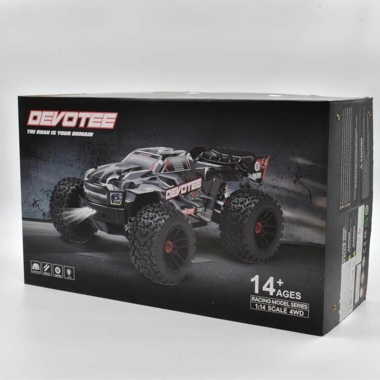 Машина высокоскоростная на радиоуправлении