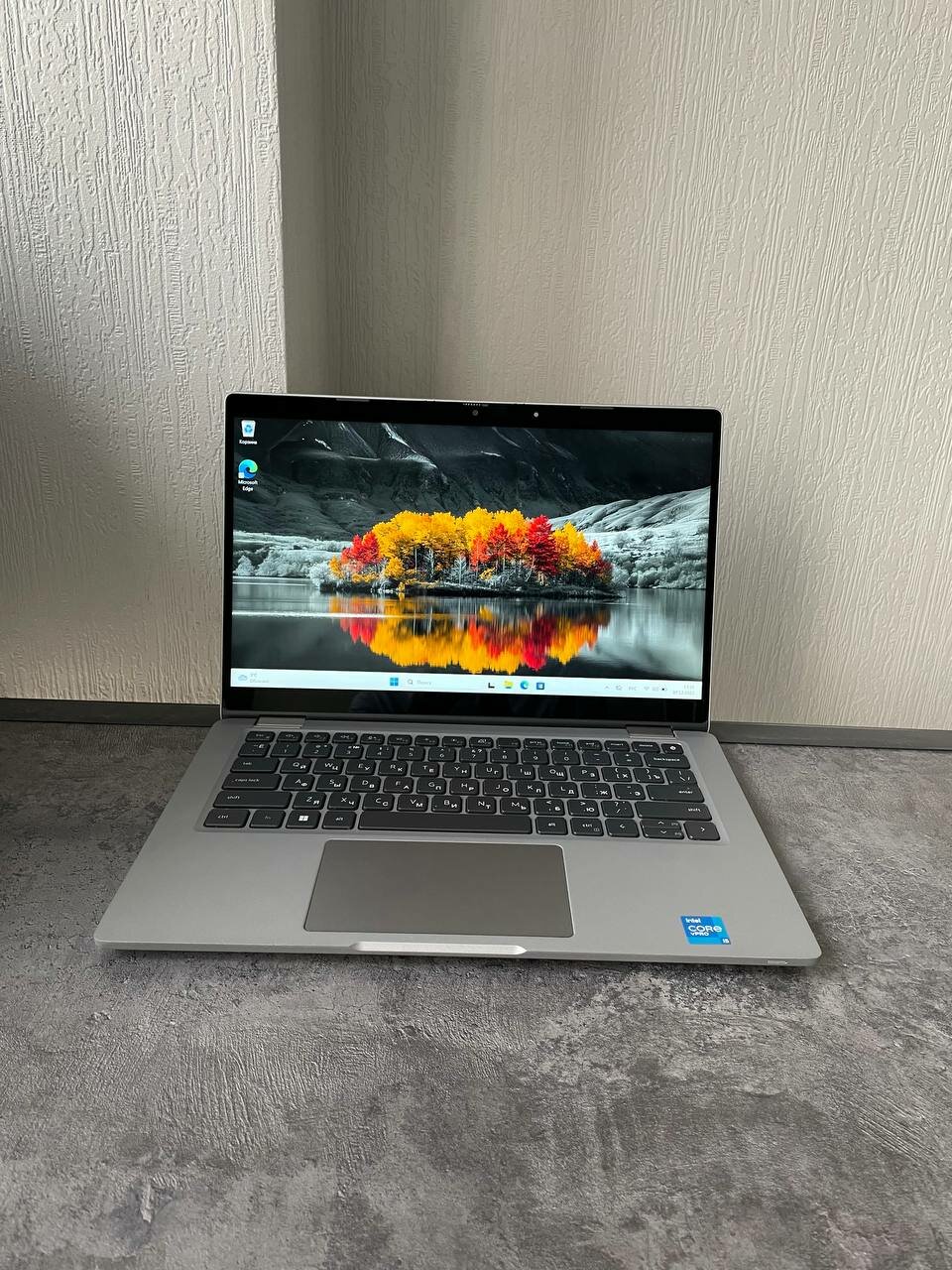 13.3" Ноутбук Dell Latitude 5330 2in1, 1920x1080, Intel Core i5-1235U, RAM 8 ГБ, SSD 256 ГБ, Intel Iris Xe Graphics